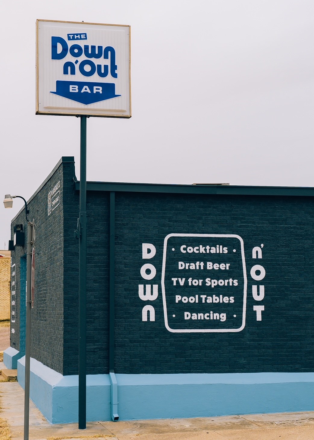 Locations Hub - The Down 'n Out